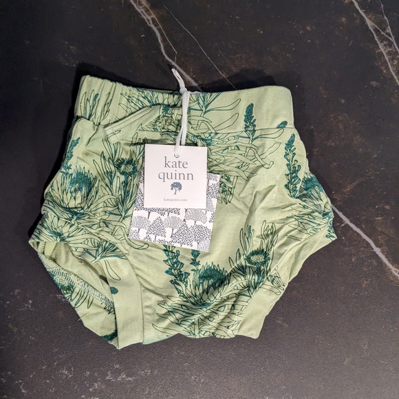 kate quinn | Bottoms | Kate Quinn Protea Sport Bloomer Bamboo ...